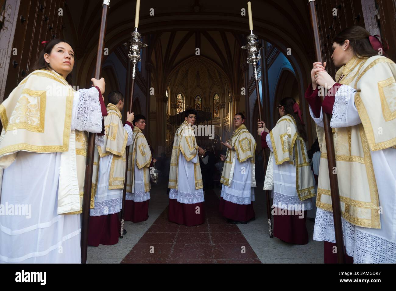Altar boys girls from hi-res stock photography and images - Alamy