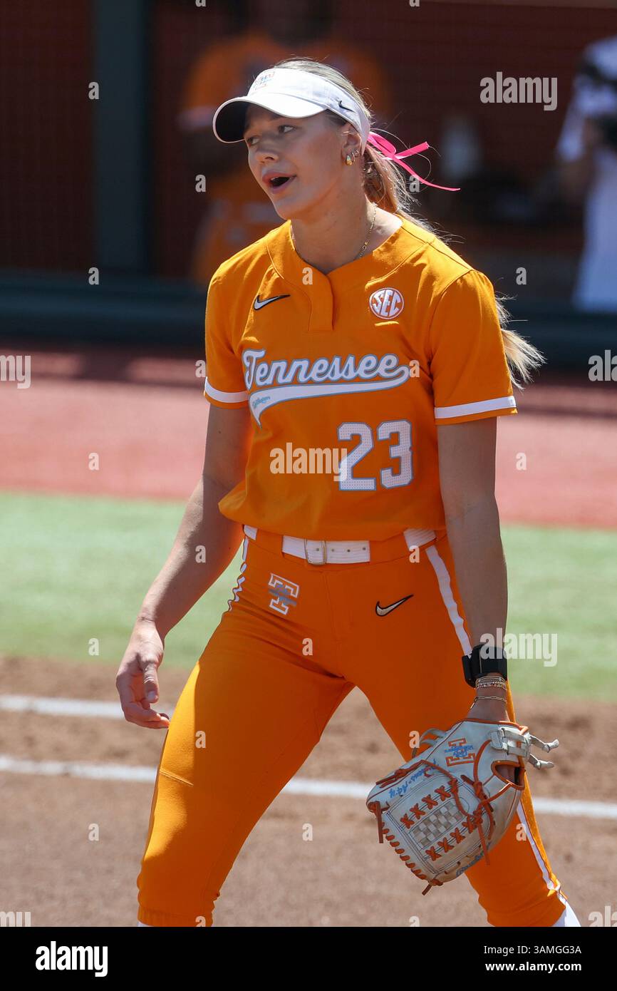 AUSTIN, TX - APRIL 13: Tennessee starting pitcher/relief pitcher Karlyn ...