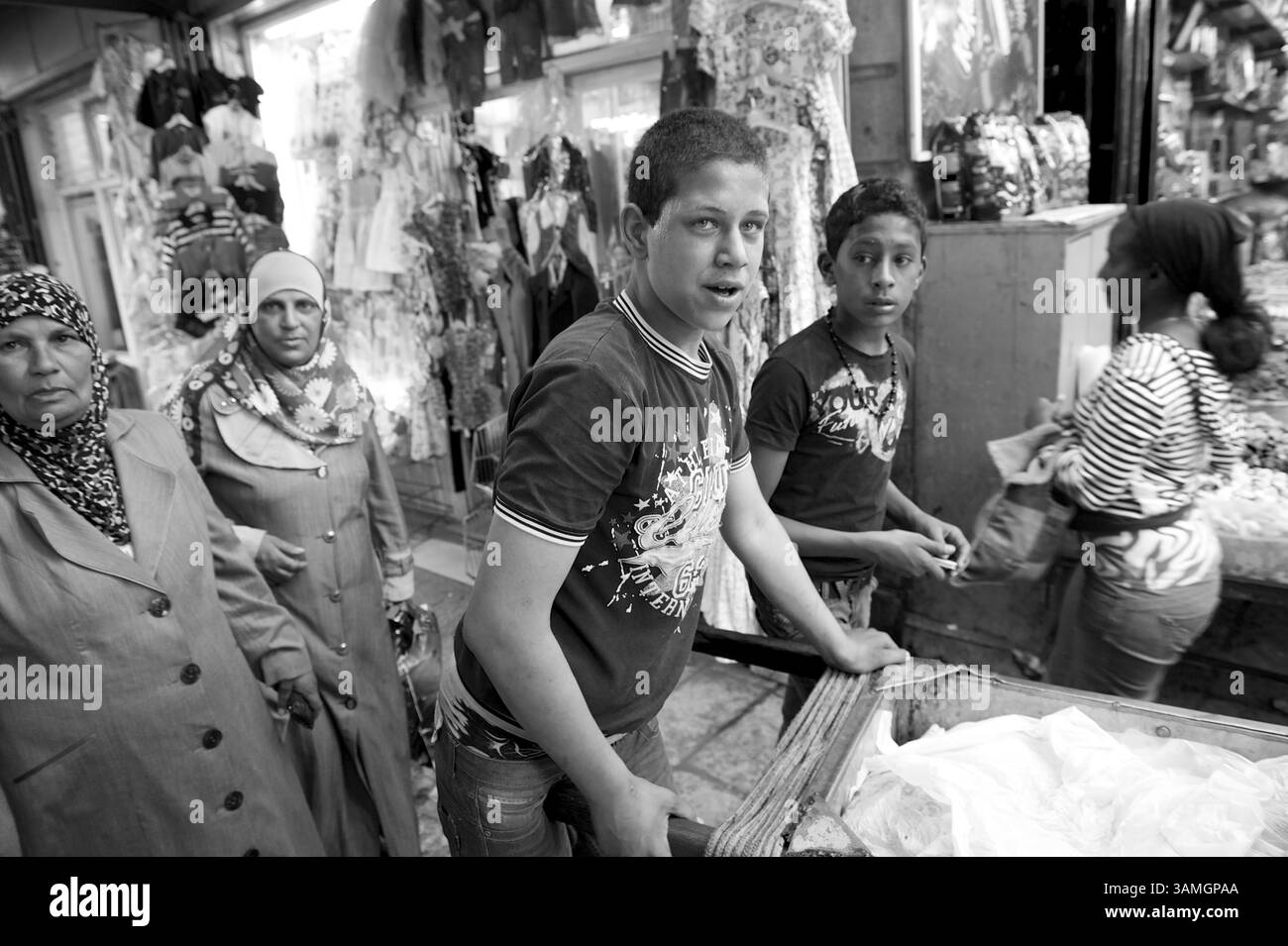 Reflected i Black and White Stock Photos & Images - Alamy