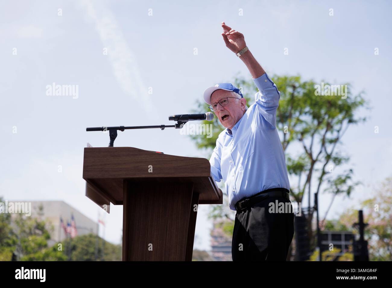 Los Angeles, USA. 12th Apr, 2025. Senator Bernie Sanders gives a speech ...