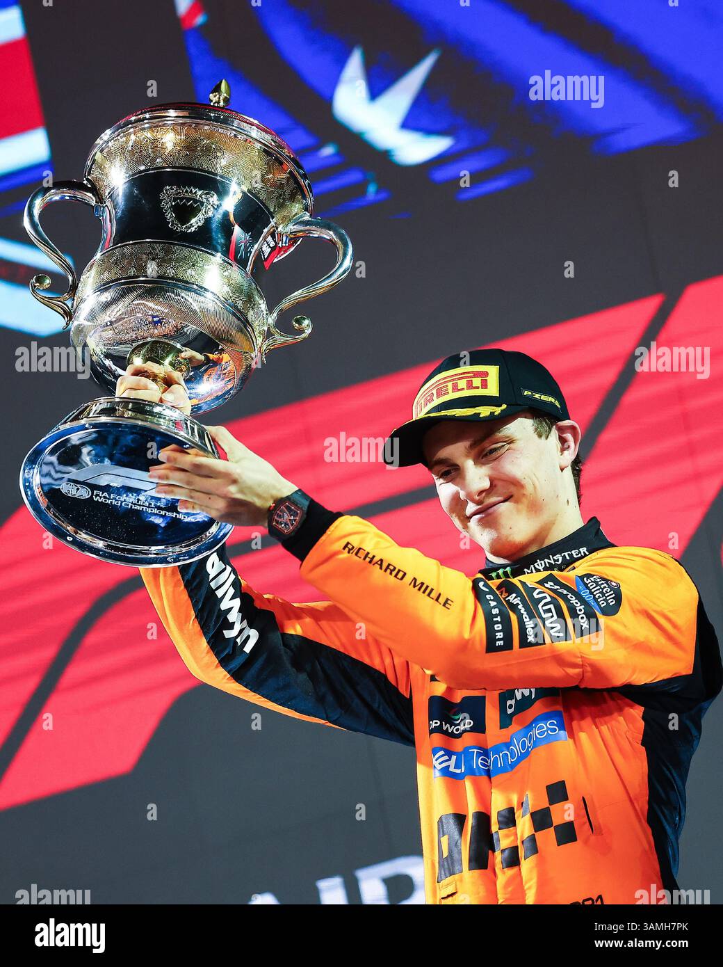 13th April 2025: Sakhir, Bahrain: Winner PIASTRI Oscar (aus), McLaren ...
