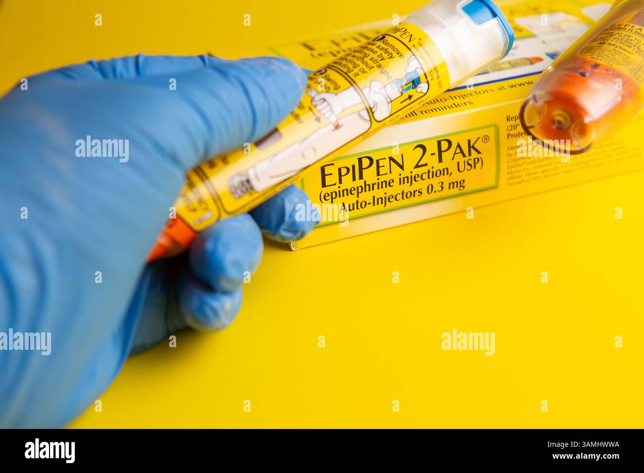 EpiPen 2-pak epinephrine auto injectors manufactured by Mylan ...