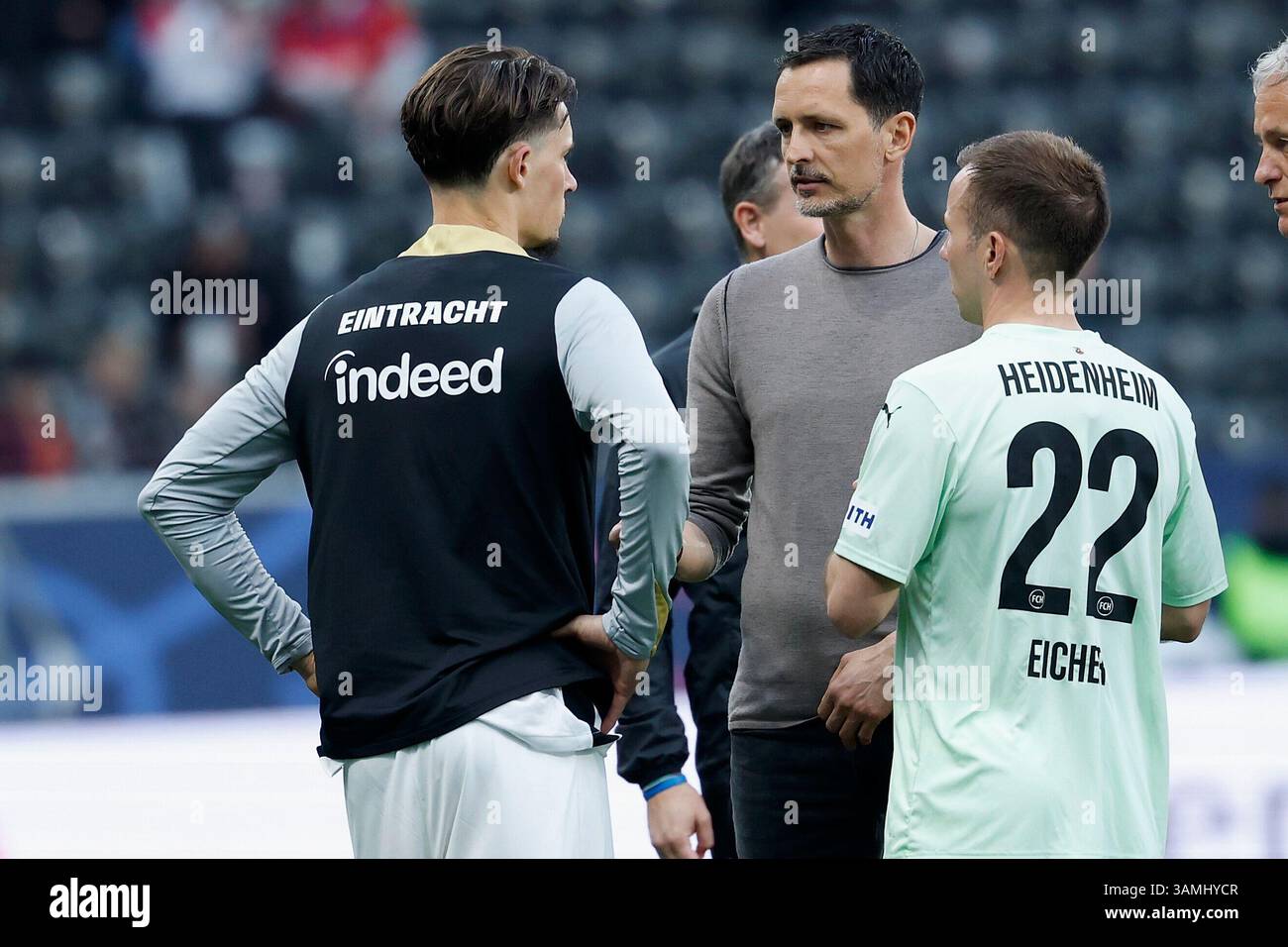 Frankfurt, Deutschland. 13th Apr, 2025. Im Bild: Trainer Dino Toppmoeller (Eintracht Frankfurt ...