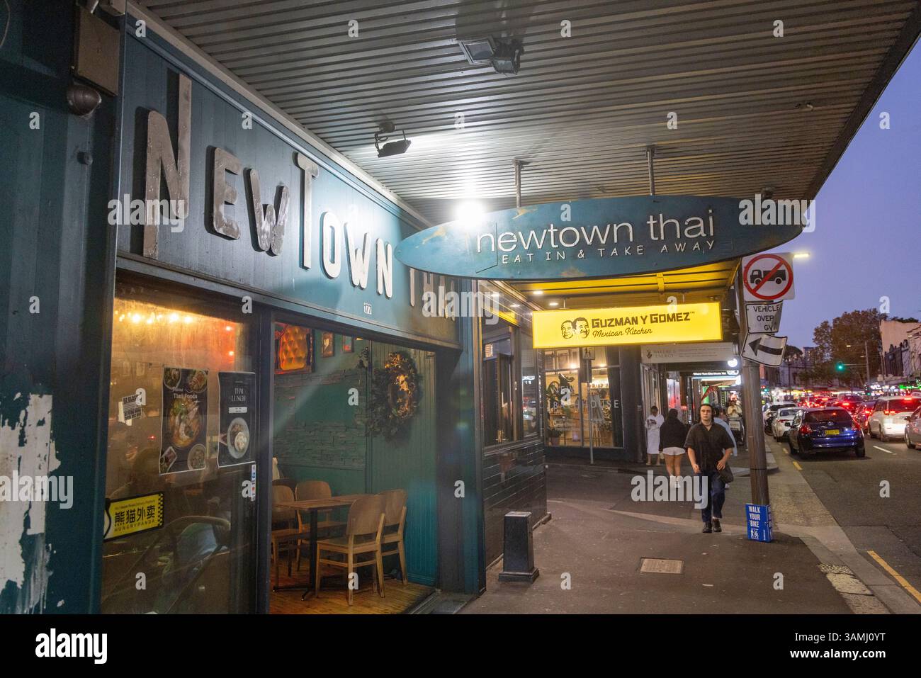 Newtown thai restaurant diner and takeaway on King street, early ...