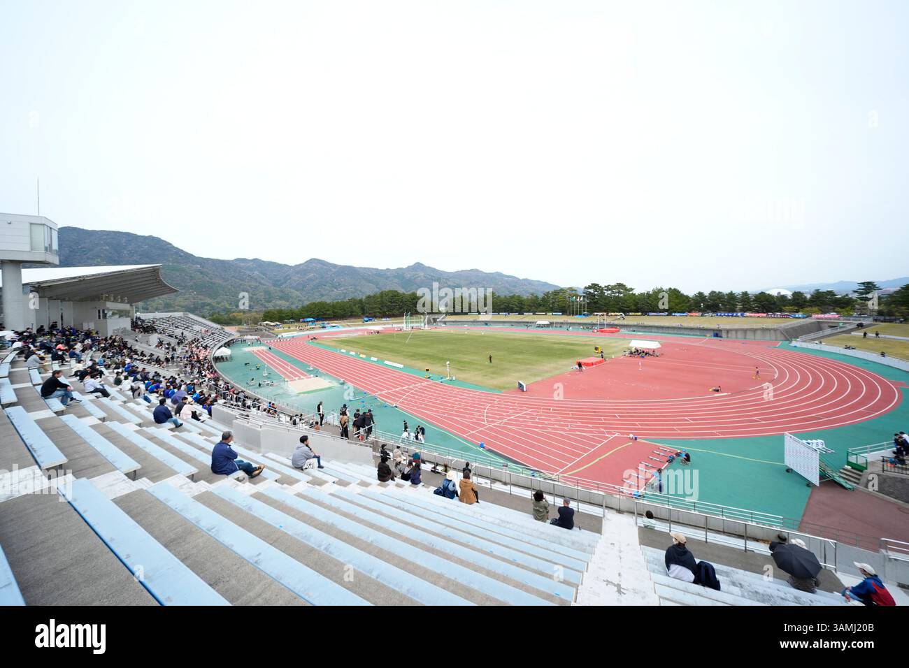 Shimane, Japan. 12th Apr, 2025. Hamayama Park Athletic Stadium ...