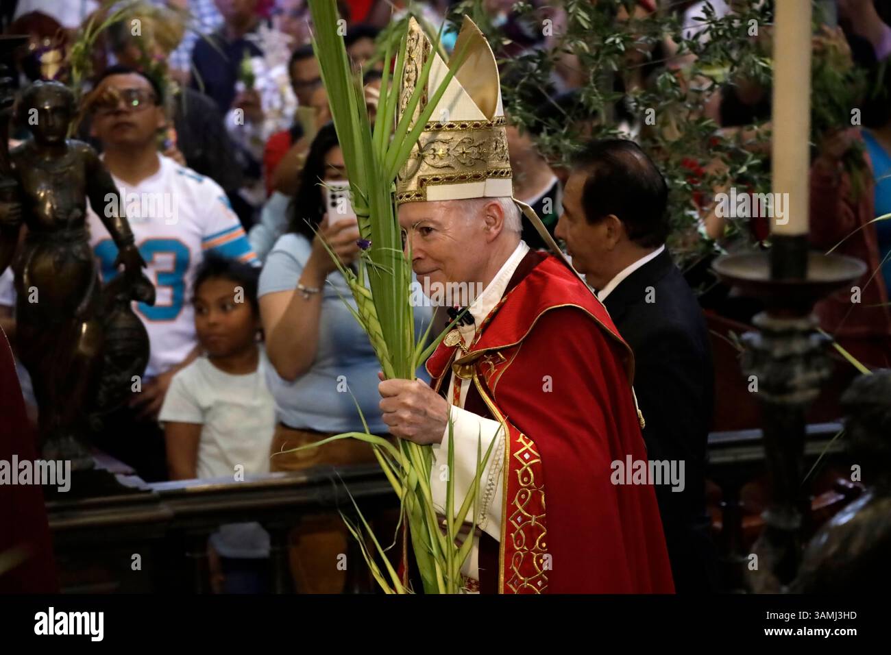 Archbishop Primate of Mexico, Carlos Aguiar Retes attends the solemn ...