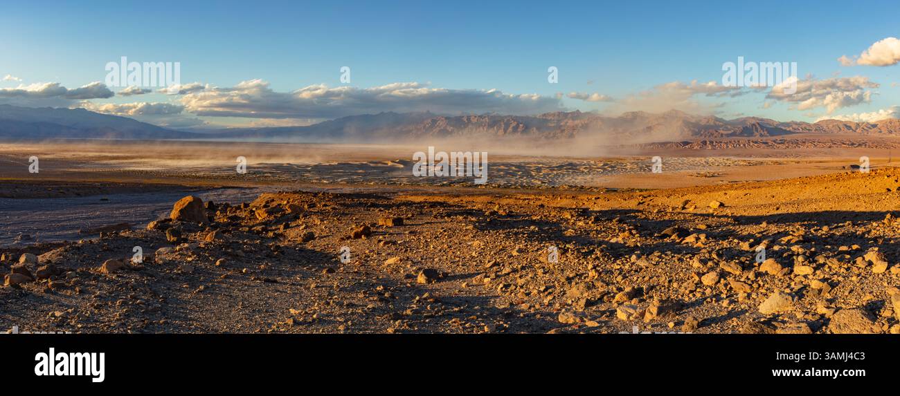Dust storm grapevine mountains hi-res stock photography and images - Alamy