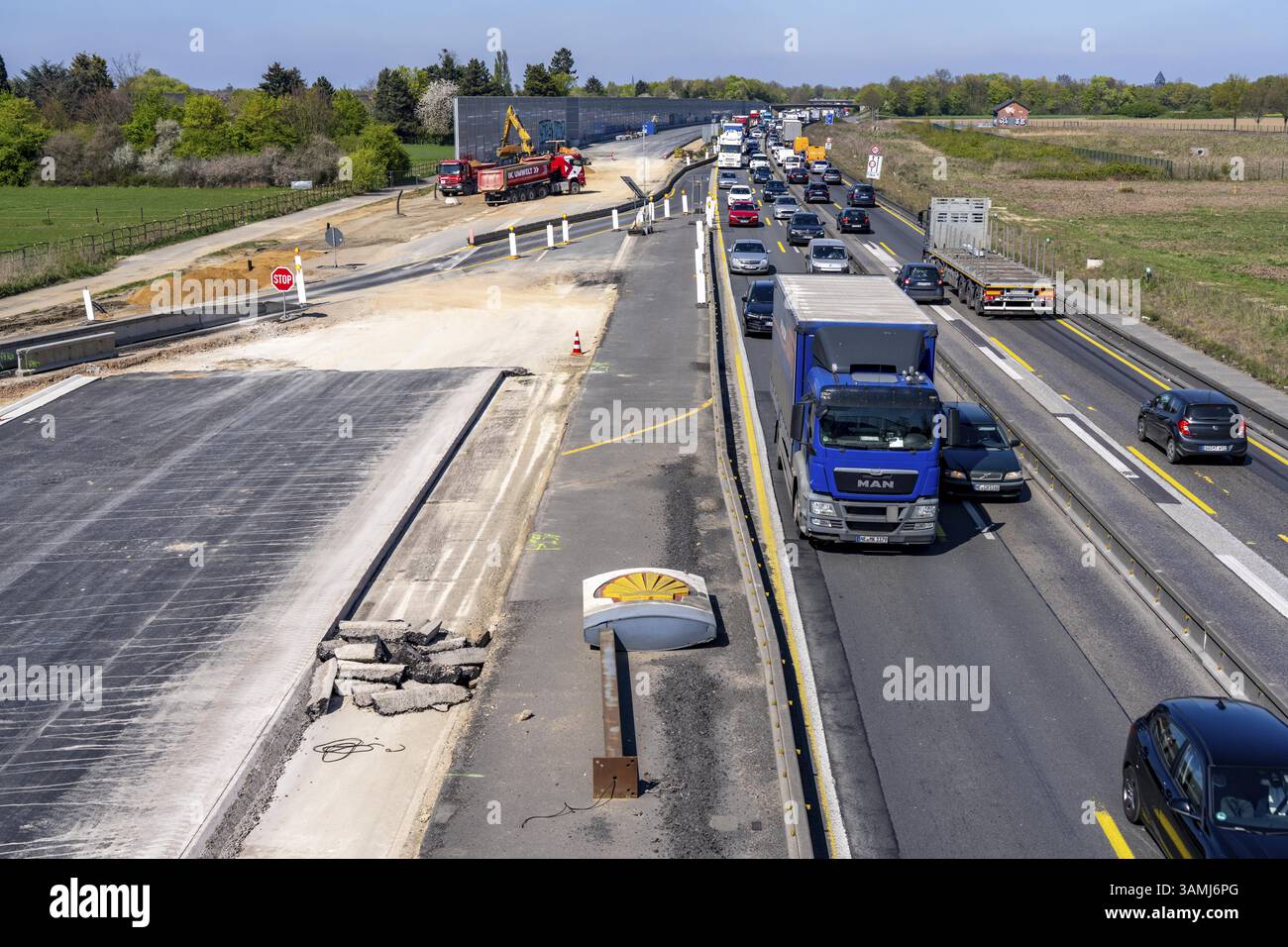 Motorway construction site, the A57 is being widened to 6 lanes on the ...
