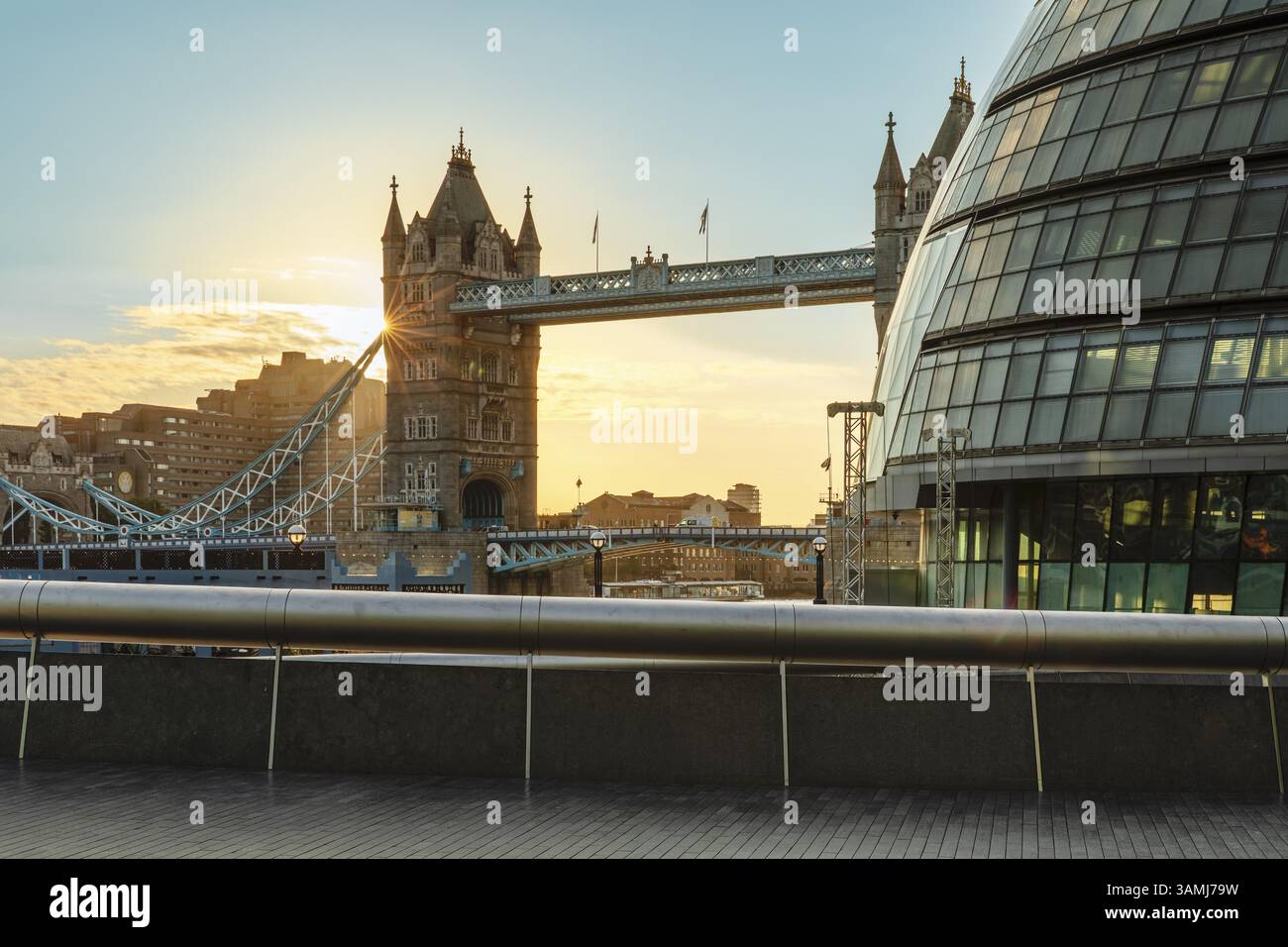 Tower Bridge and City Hall at sunrise, Southwark, London, England ...