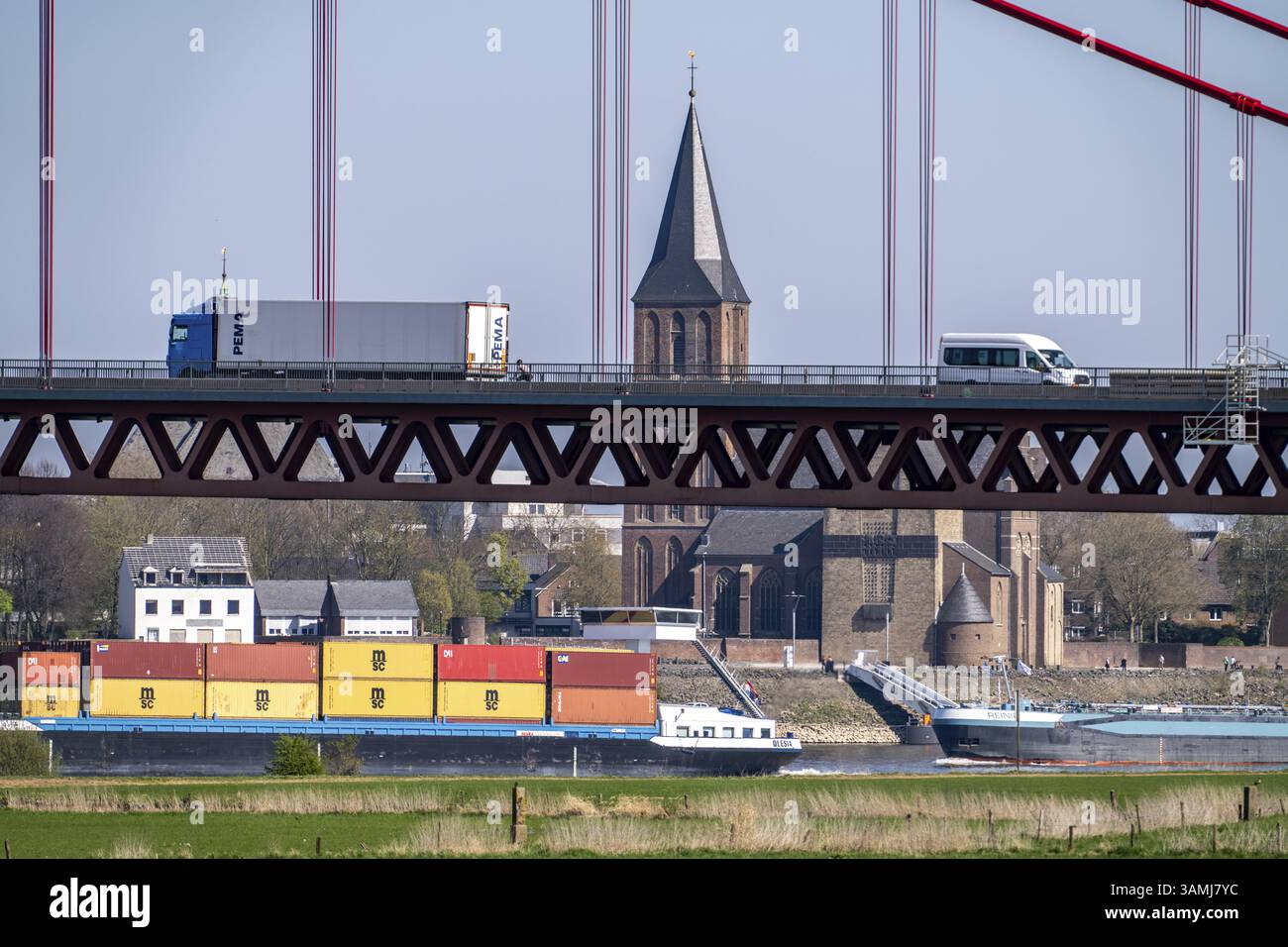 Cargo ship transports containers towards hi-res stock photography and ...
