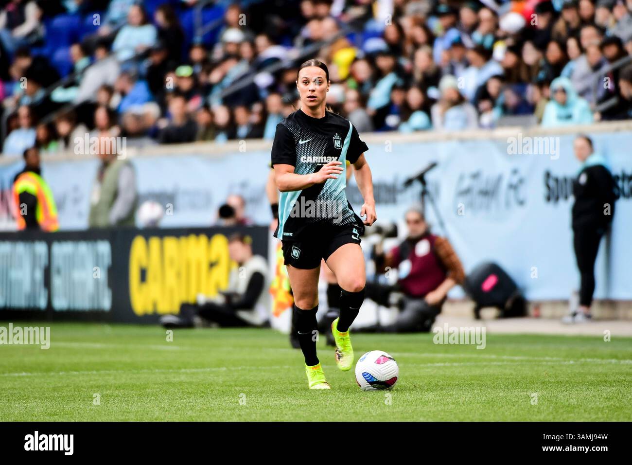 Harrison, United States. 13th Apr, 2025. Harrison, United States, April ...