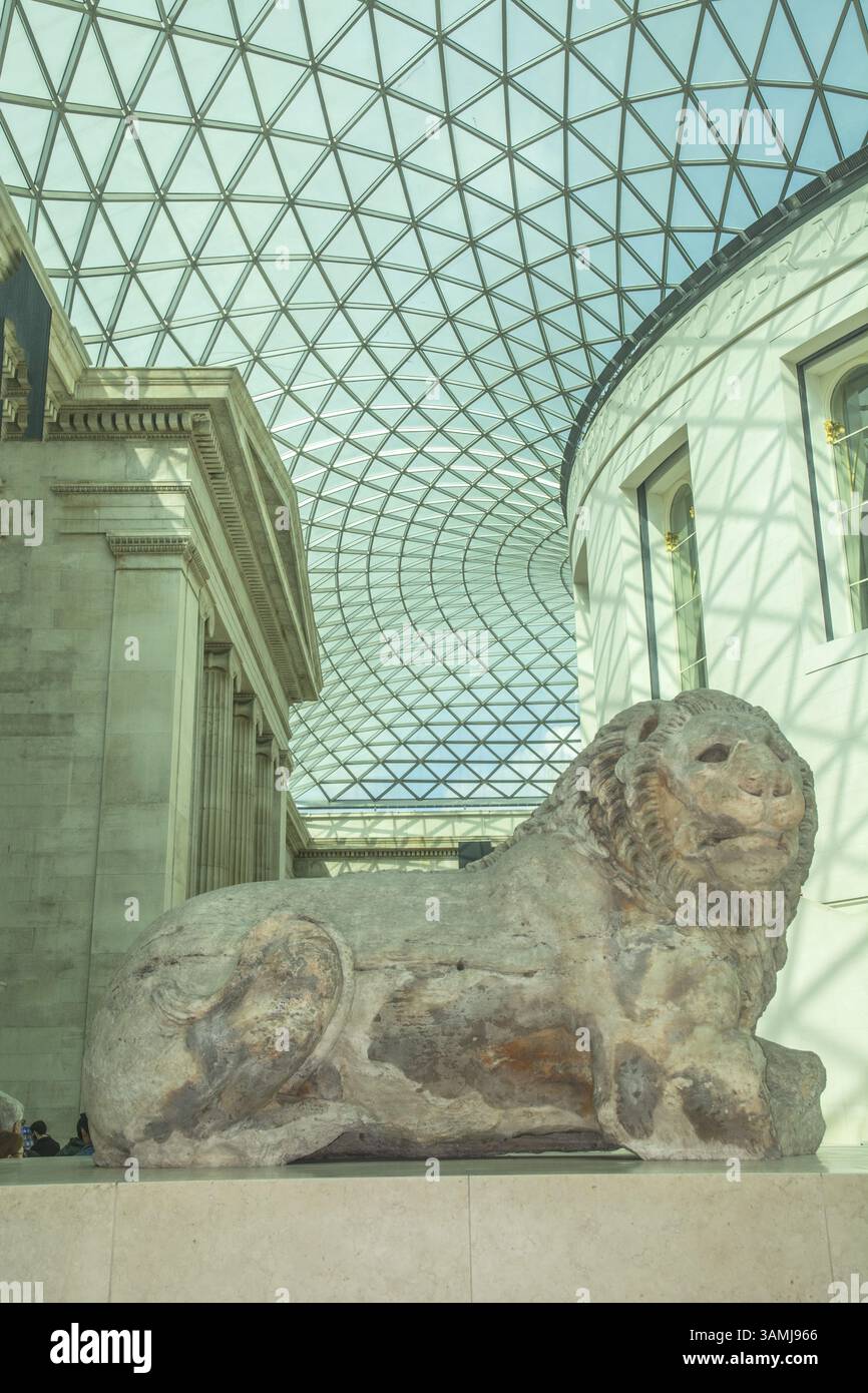 Lion of Cnidus, sculpture from Ancient Greece, British Museum, London ...