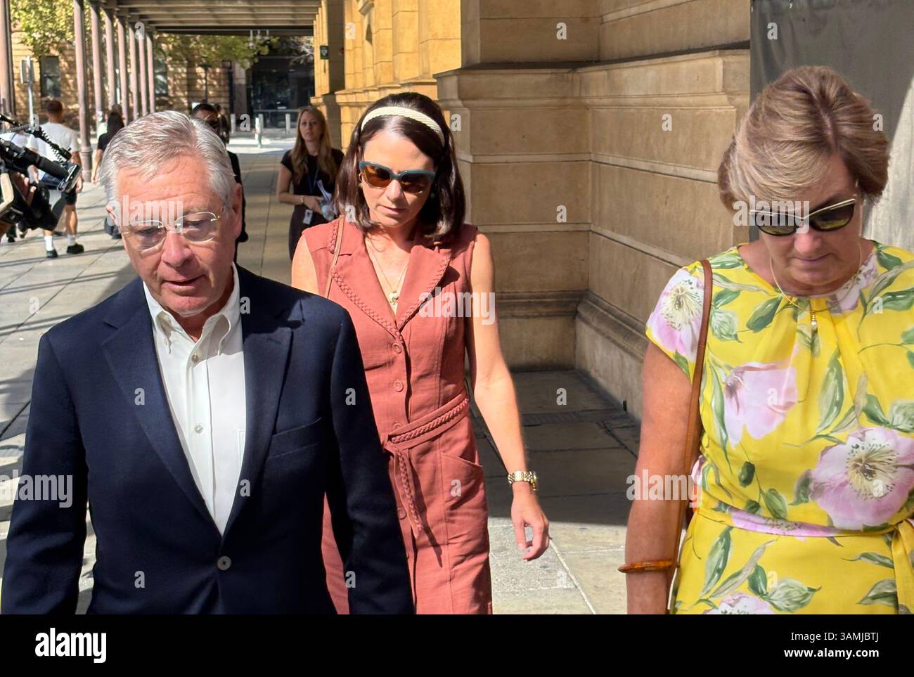 Australia. 14th Apr, 2025. Peter and Amanda Hoskins, and their daughter ...