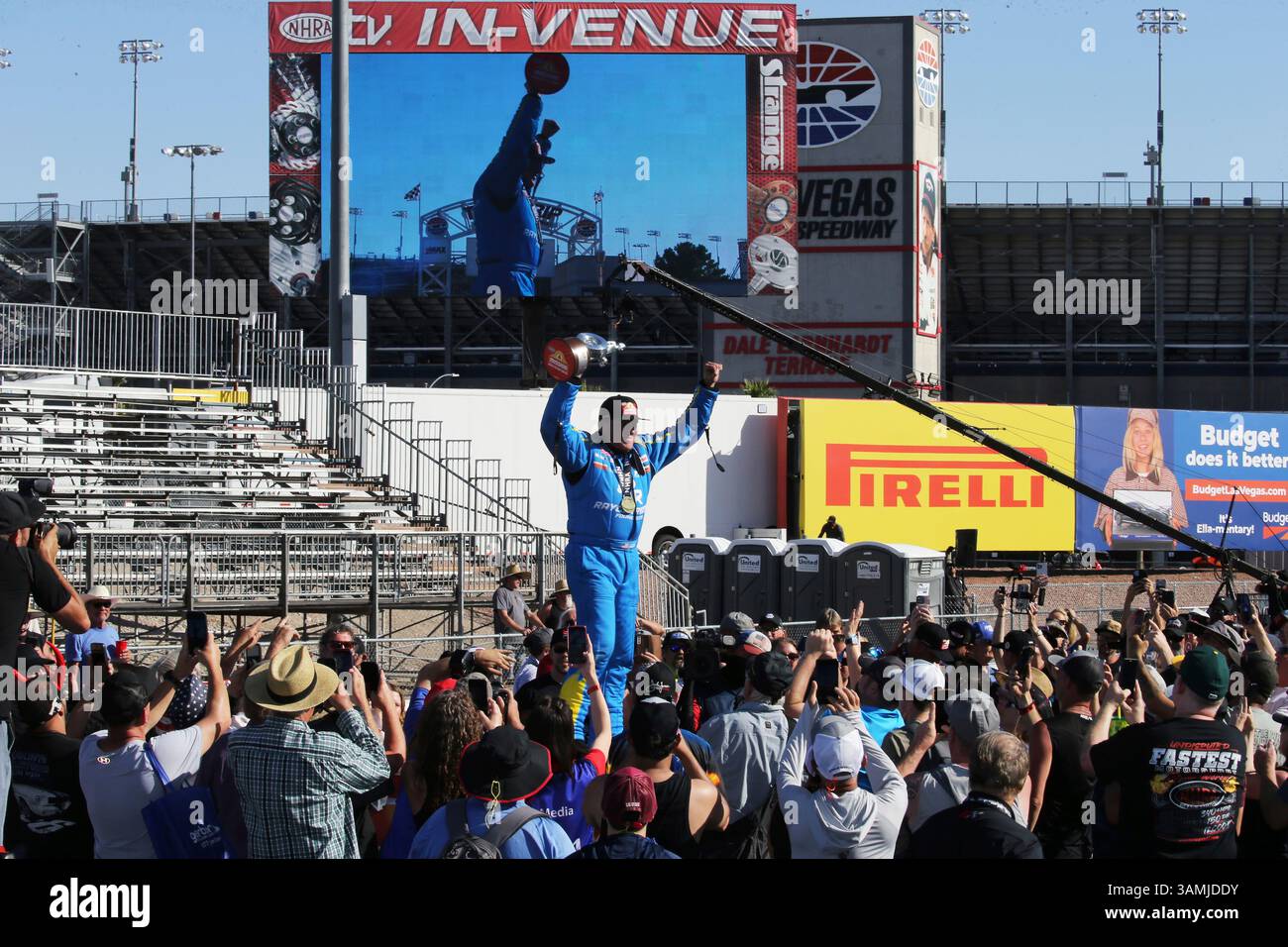 LAS VEGAS, NV - APRIL 13: Tony Stewart (14 TF) NHRA Top Fuel Dragster ...