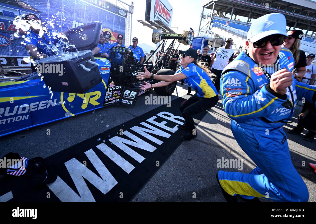 LAS VEGAS, NV - APRIL 13: Top Fuel driver Tony Stewart dodges getting ...