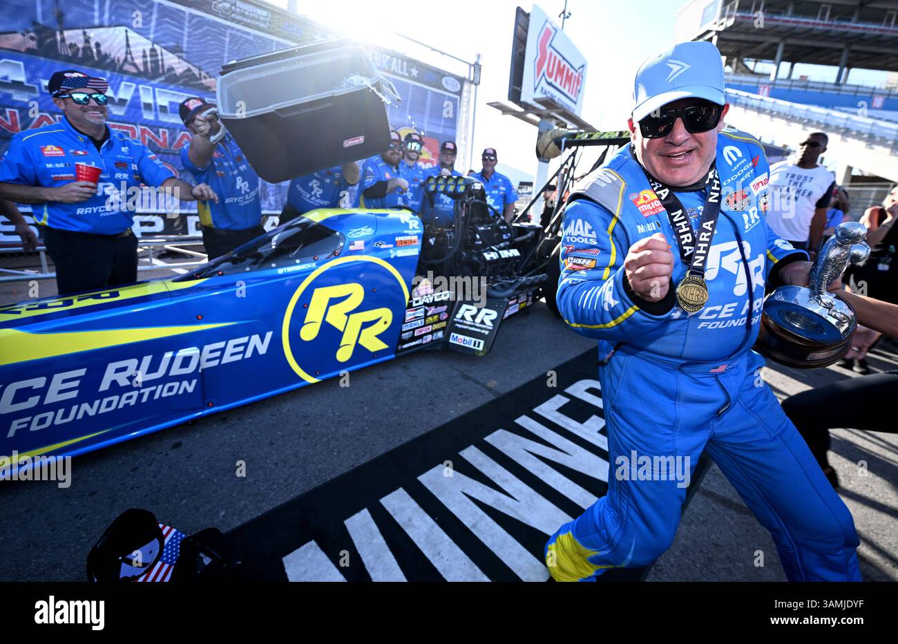 LAS VEGAS, NV - APRIL 13: Top Fuel driver Tony Stewart dodges getting ...