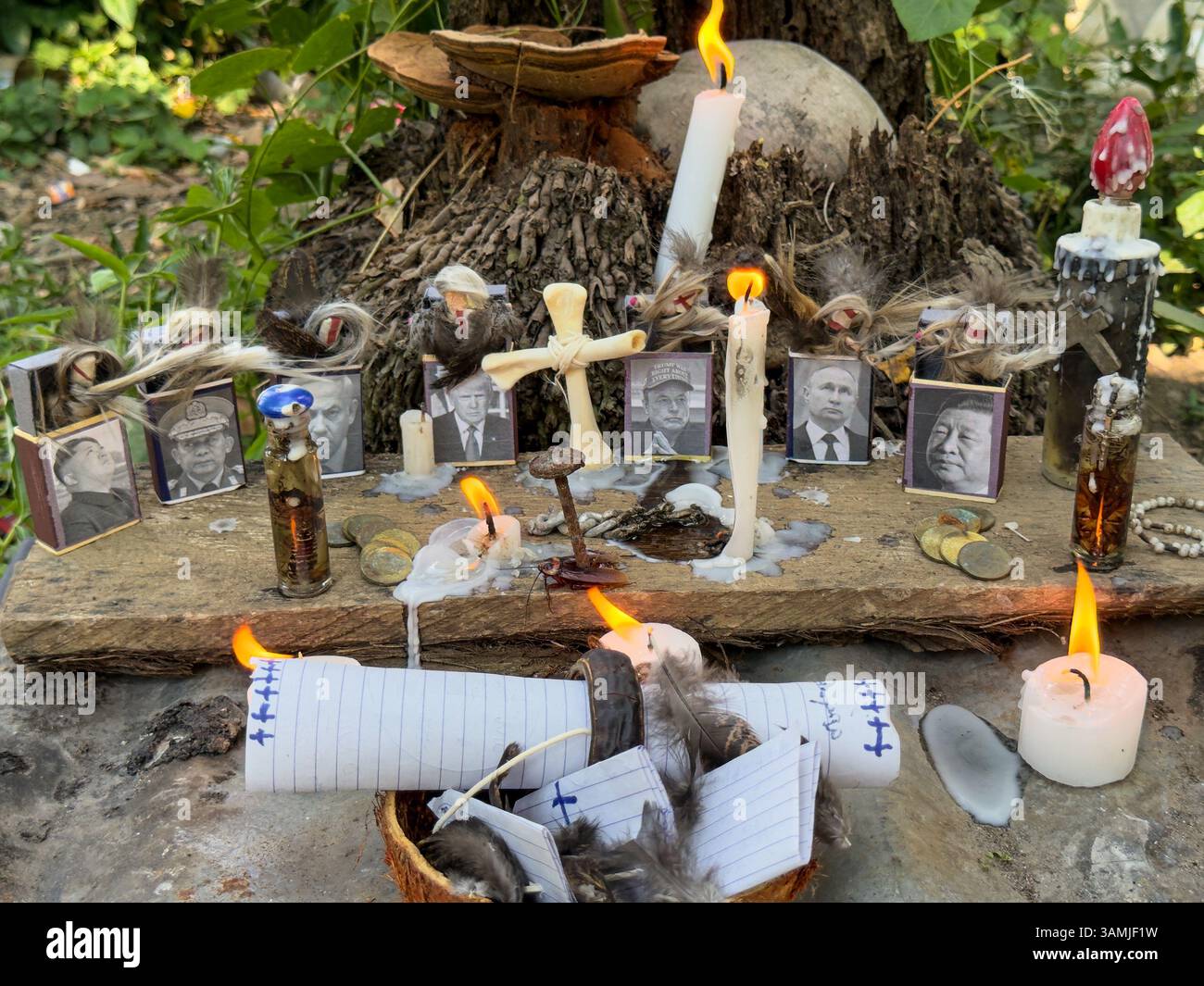 Mystical cults hi-res stock photography and images - Alamy