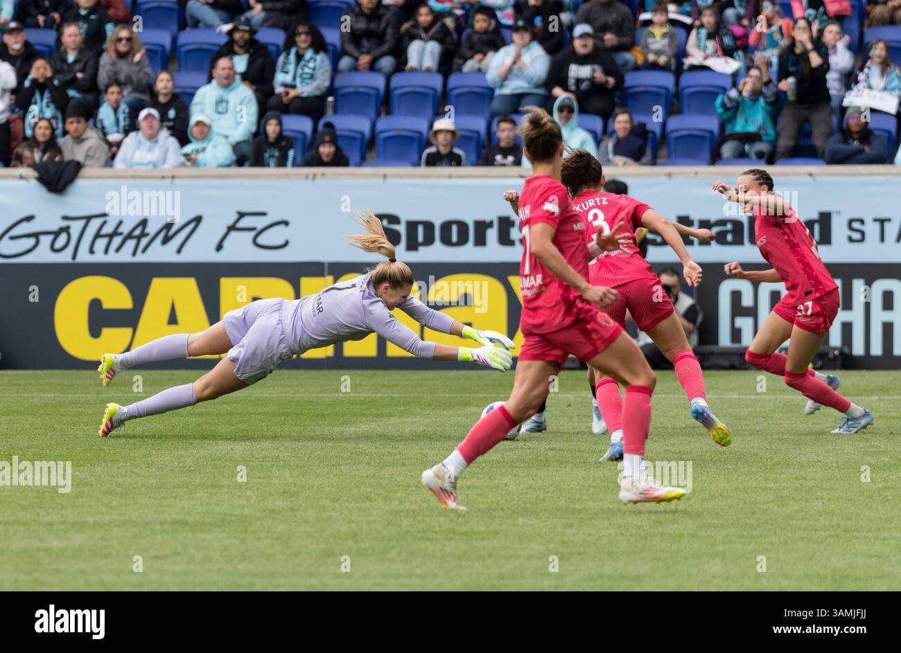 Harrison, New Jersey, April 13, 2025: Goalkeeper Casey Murphy (1) of ...