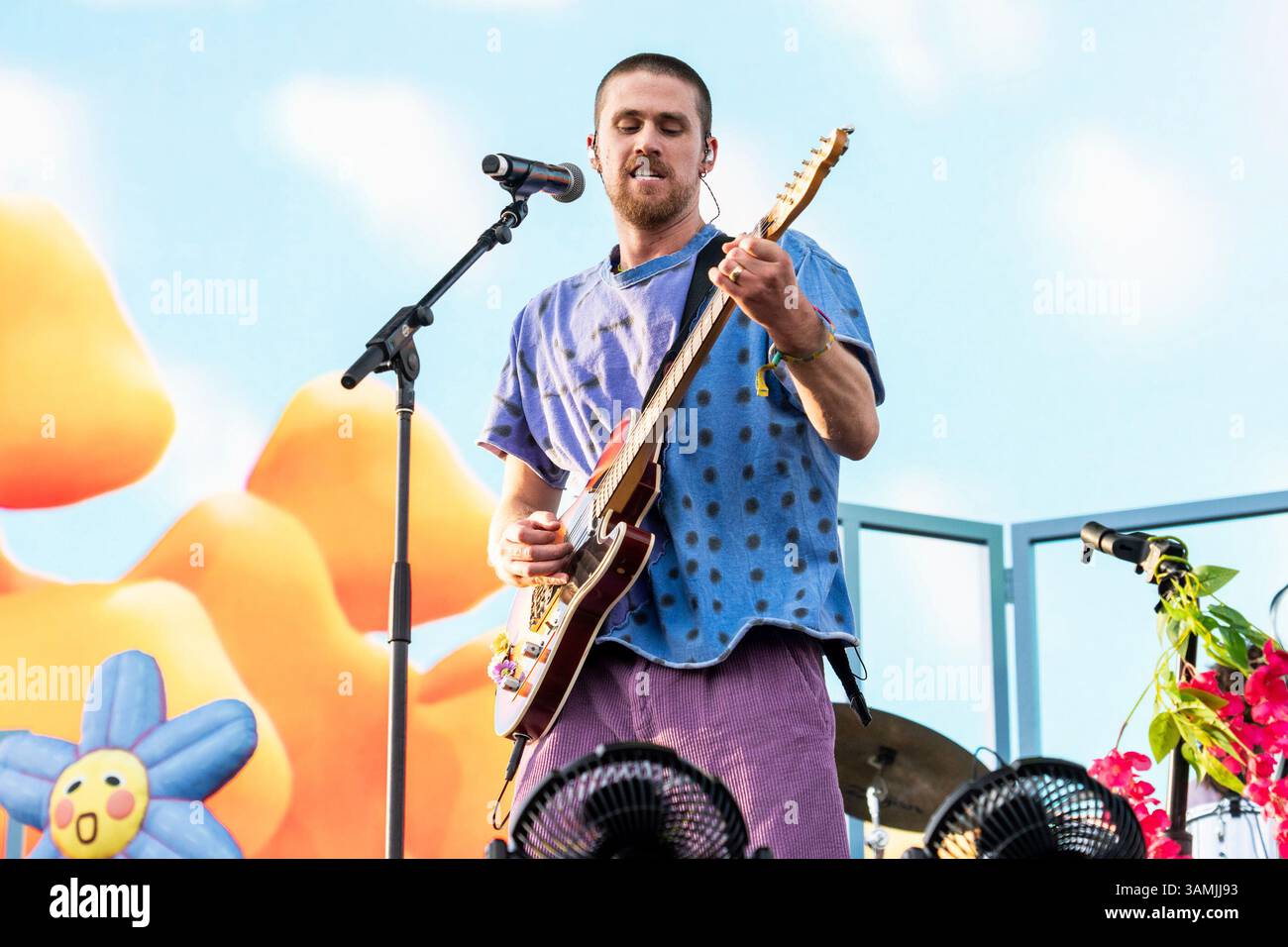 Still Woozy performs during the first weekend of the Coachella Valley ...