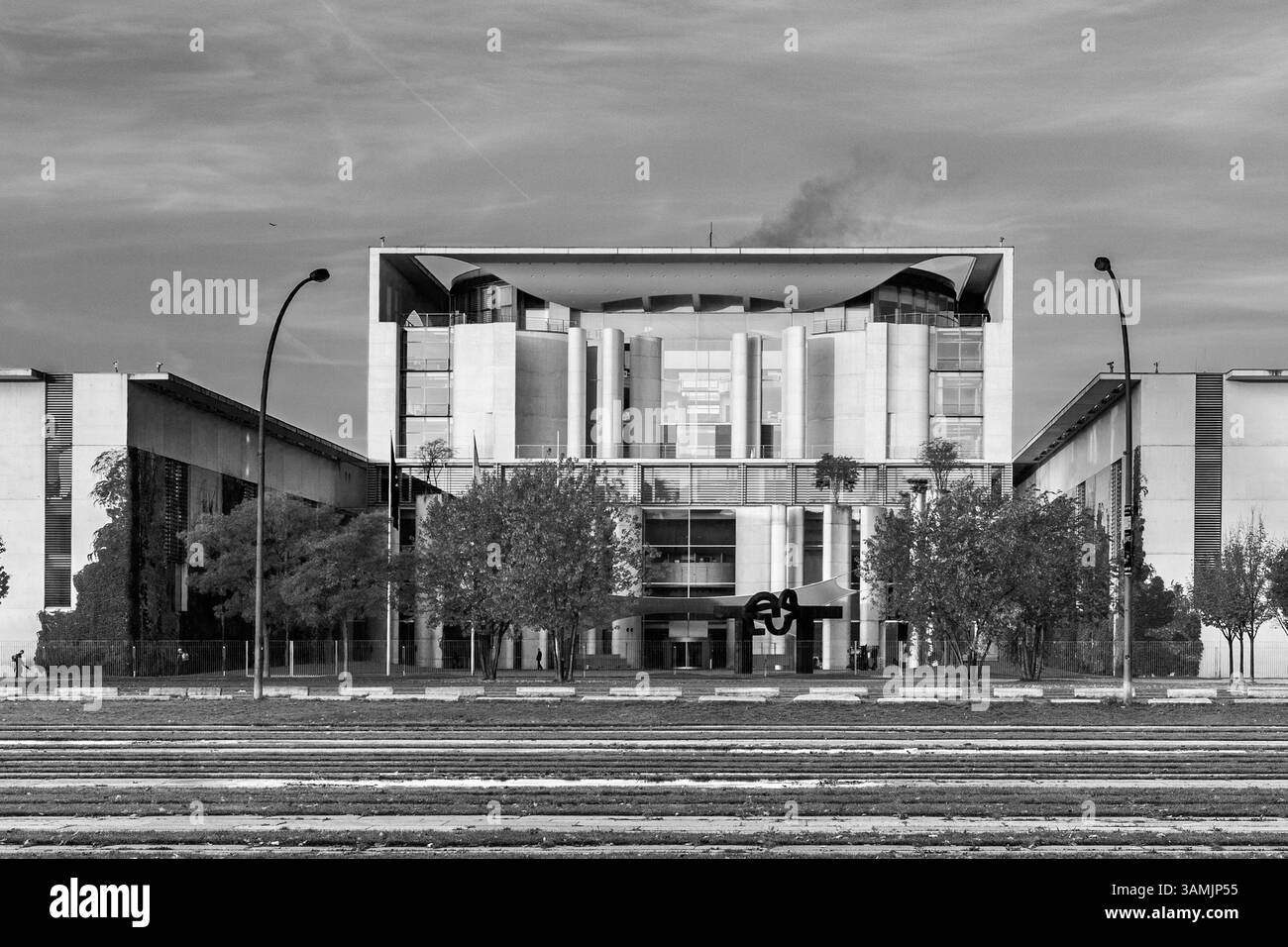 Bundeskanzleramt view Black and White Stock Photos & Images - Alamy