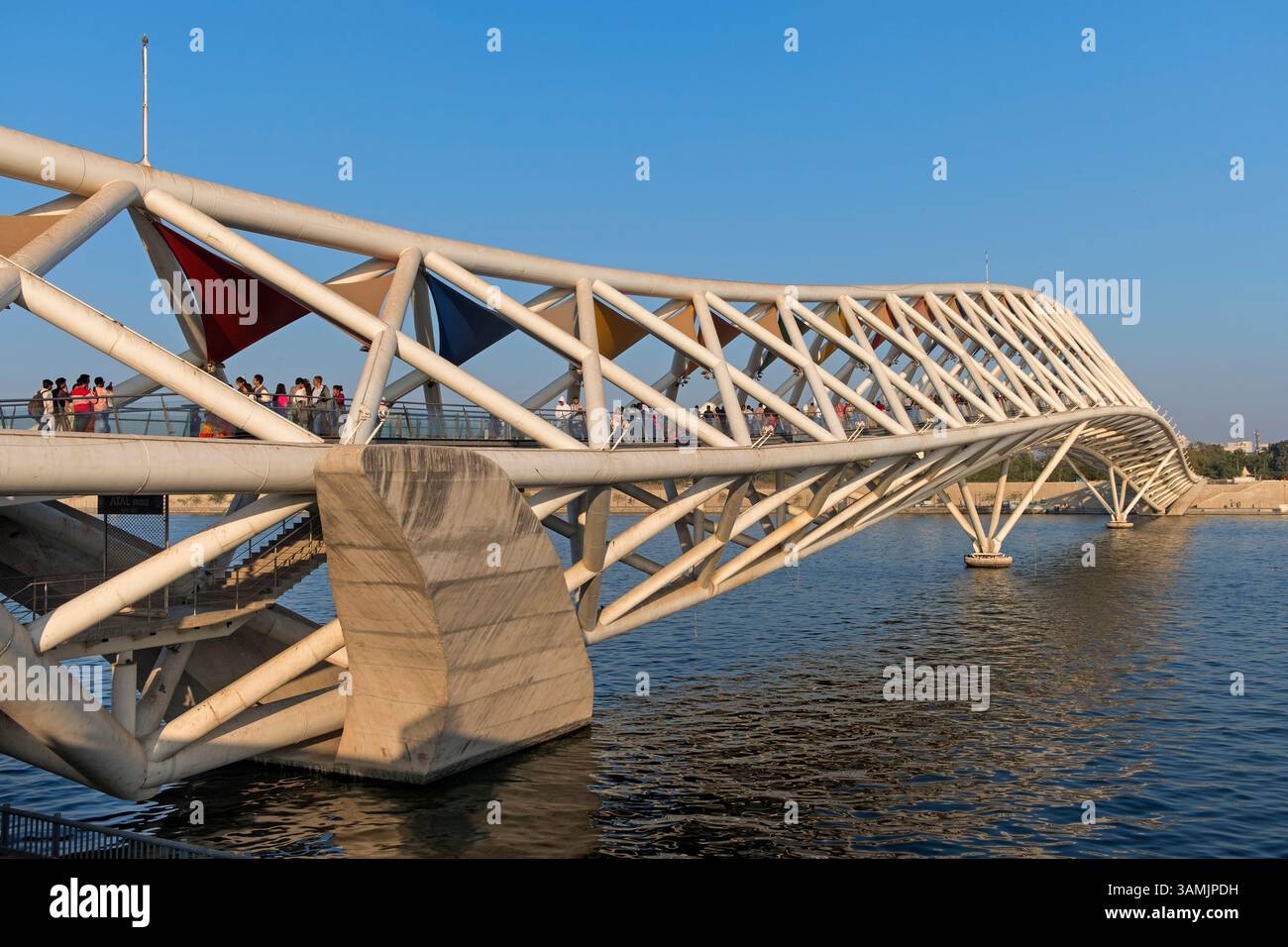 Atal Bridge Sabarmati River Ahmedabad Gujarat India Stock Photo - Alamy