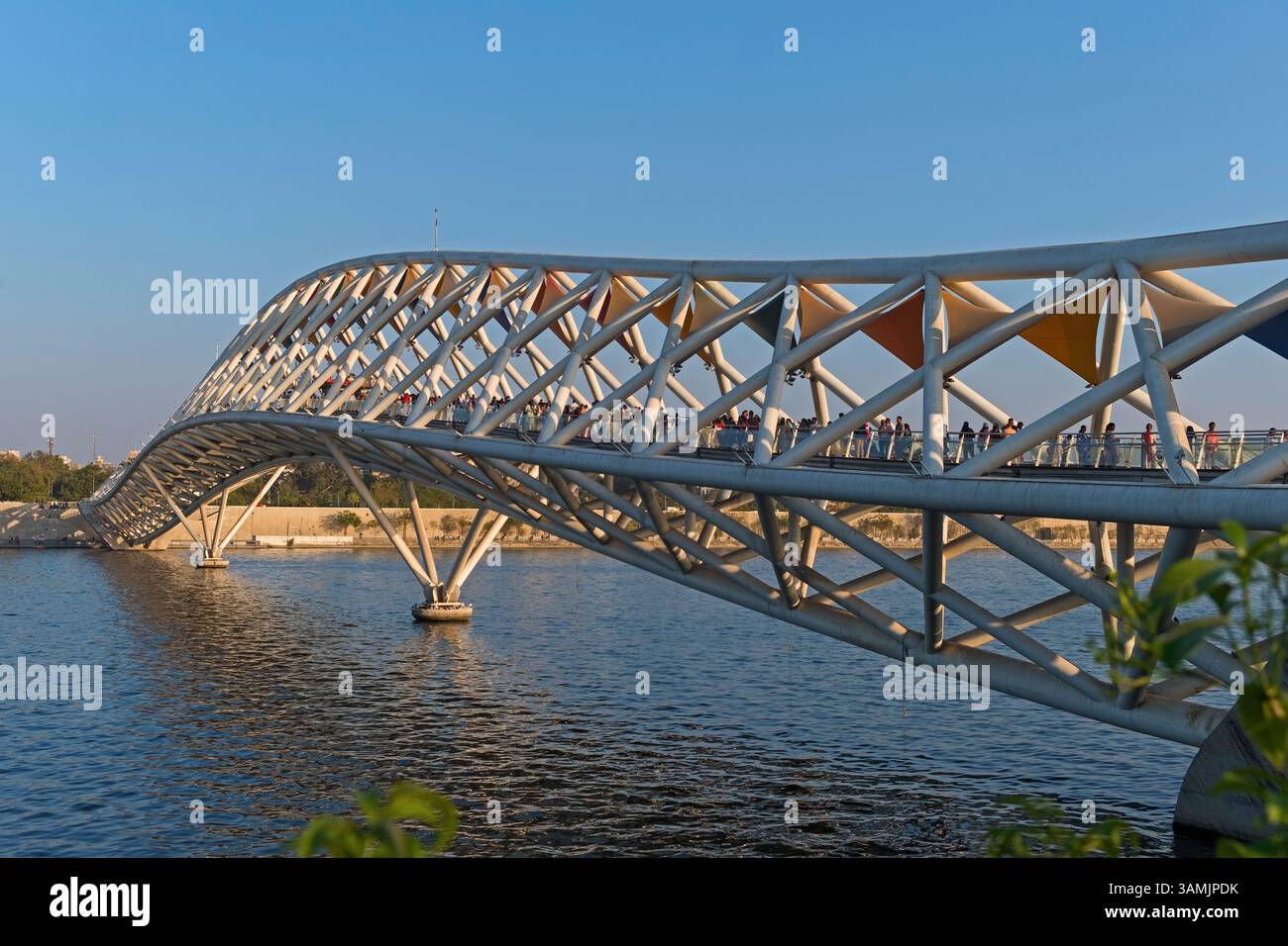 Atal Bridge Sabarmati River Ahmedabad Gujarat India Stock Photo - Alamy