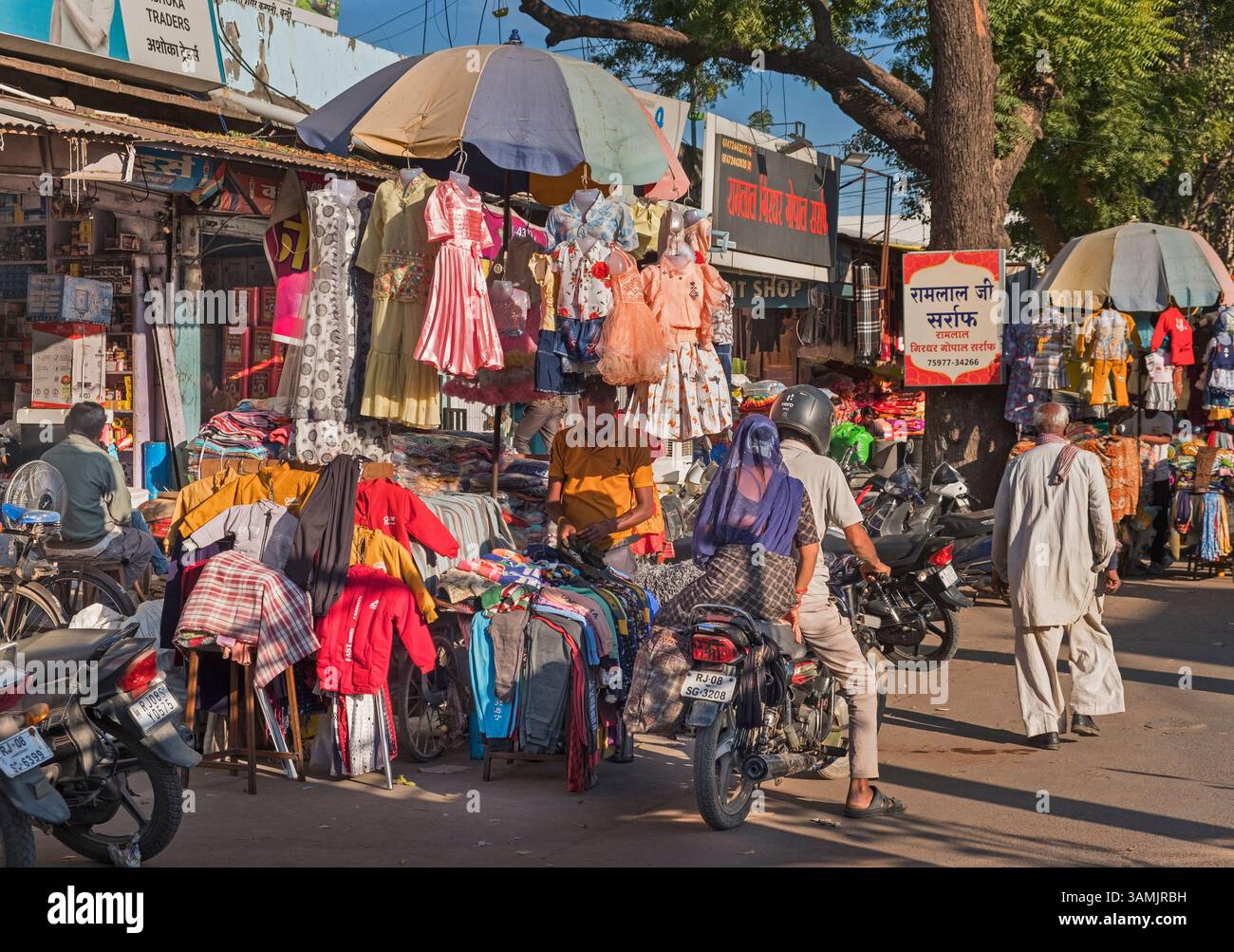 Local market Bundi Rajasthan India Stock Photo - Alamy