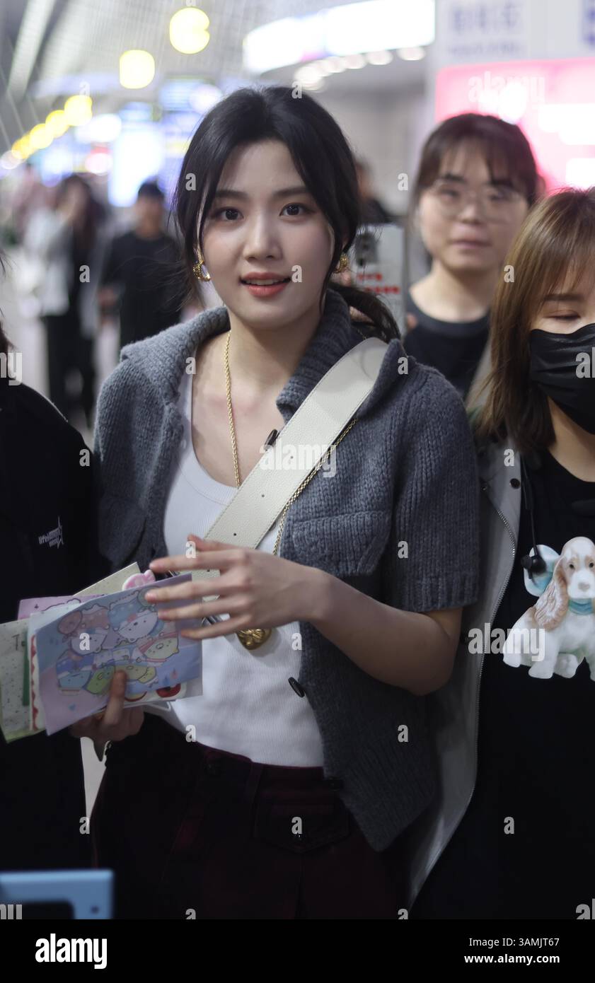 Chinese actress Lu Yuxiao appears at the airport in Shanghai, China, 11 ...