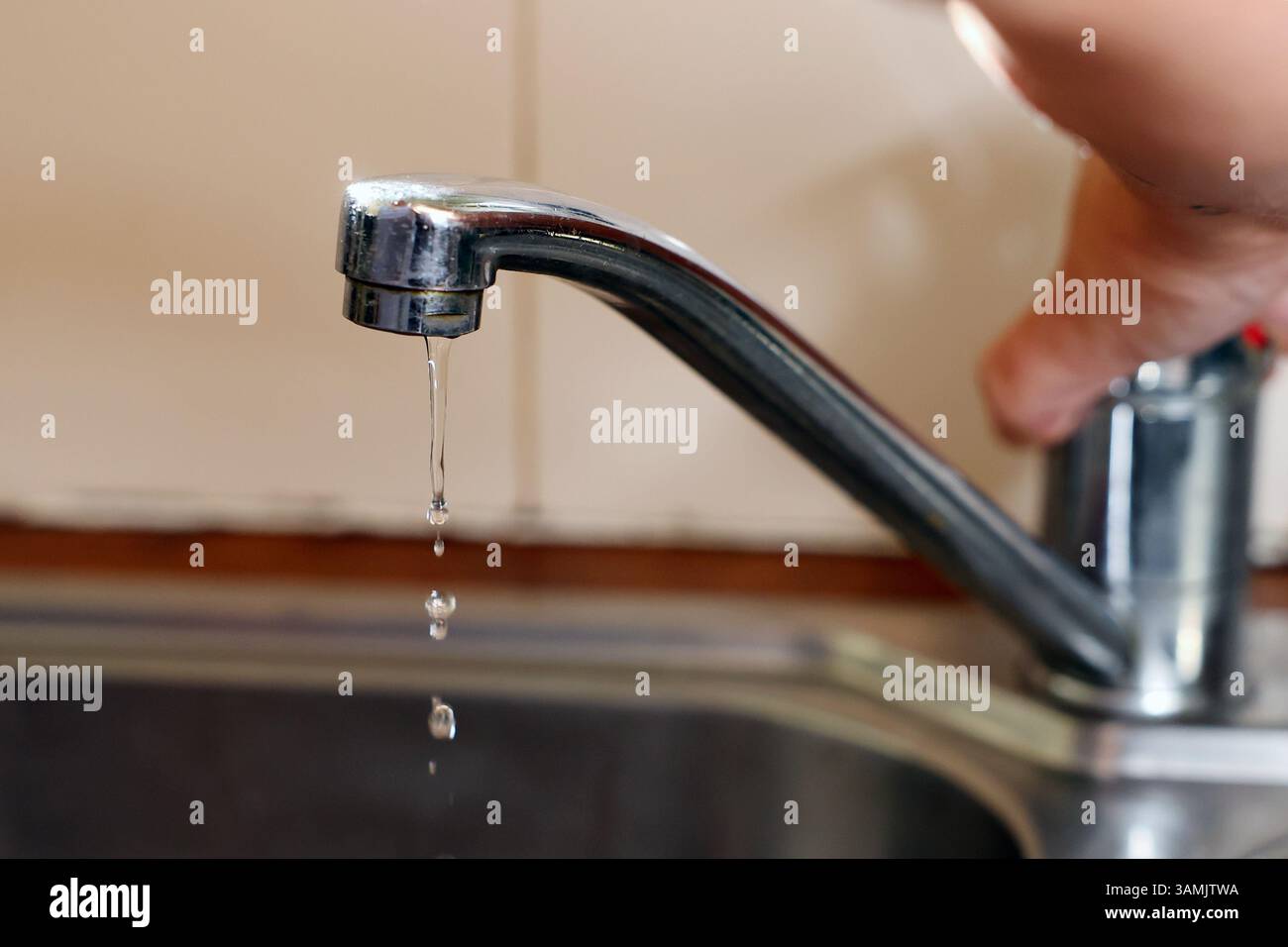 Melbourne, Australia. 14th Apr, 2025. A tap dripping is seen being turned off in Melbourne ...