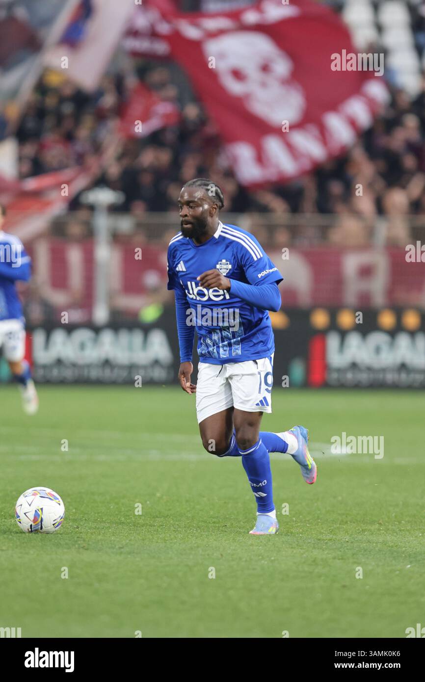 Como, Italia. 14th Apr, 2025. ComoÕs Como 1907's Jonathan Ikone in ...