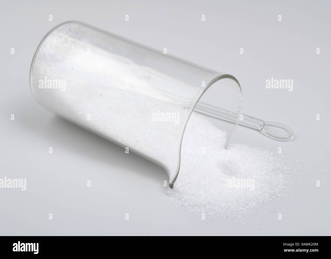 Urea or carbamide molecule hi-res stock photography and images - Alamy