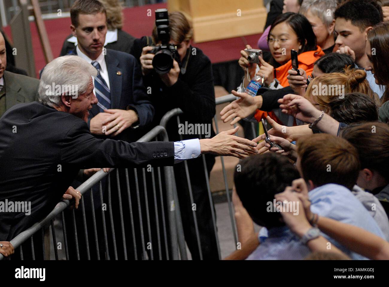 Bill Clinton visits Iowa Stock Photo - Alamy