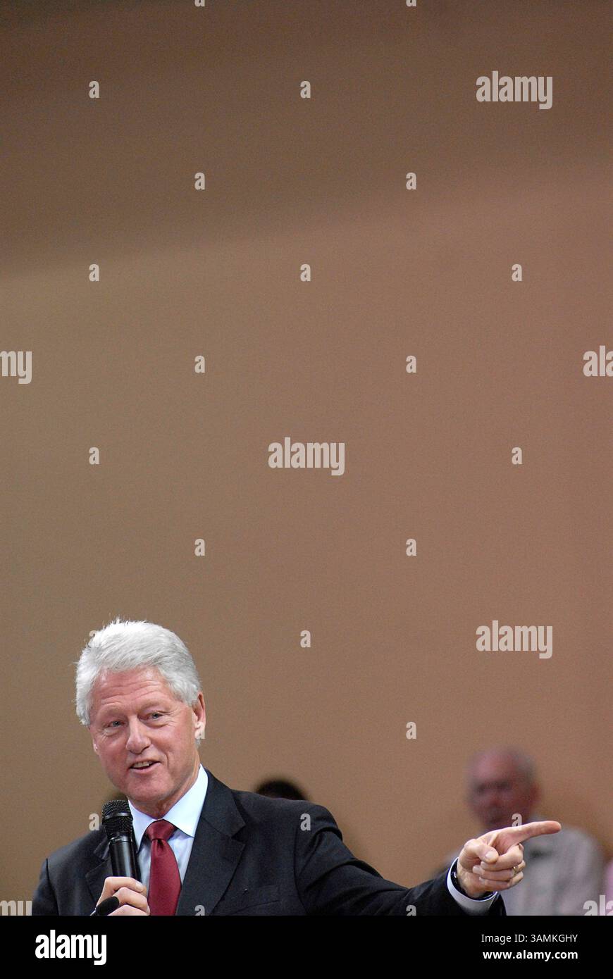 Bill Clinton visits Iowa Stock Photo - Alamy