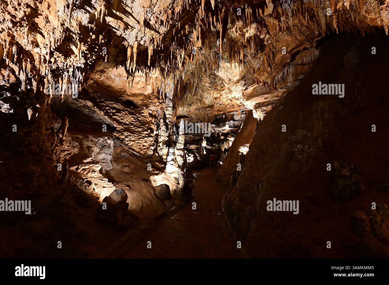 Luay Caverns in Virginia Stock Photo - Alamy