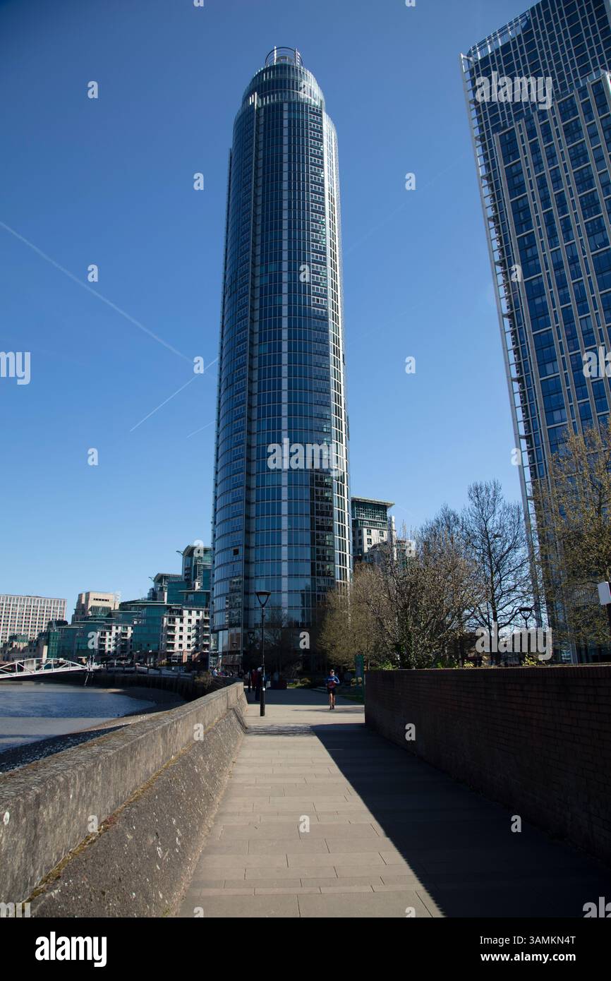 St George's Wharf high rise development buildings in Vauxhall by the ...