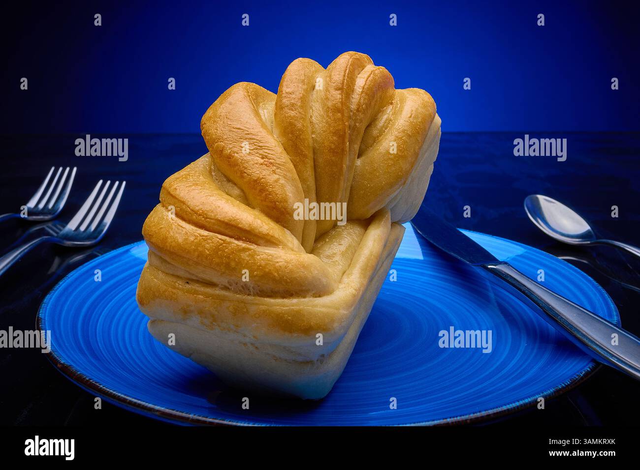 Small loaf of artistic bread Stock Photo - Alamy