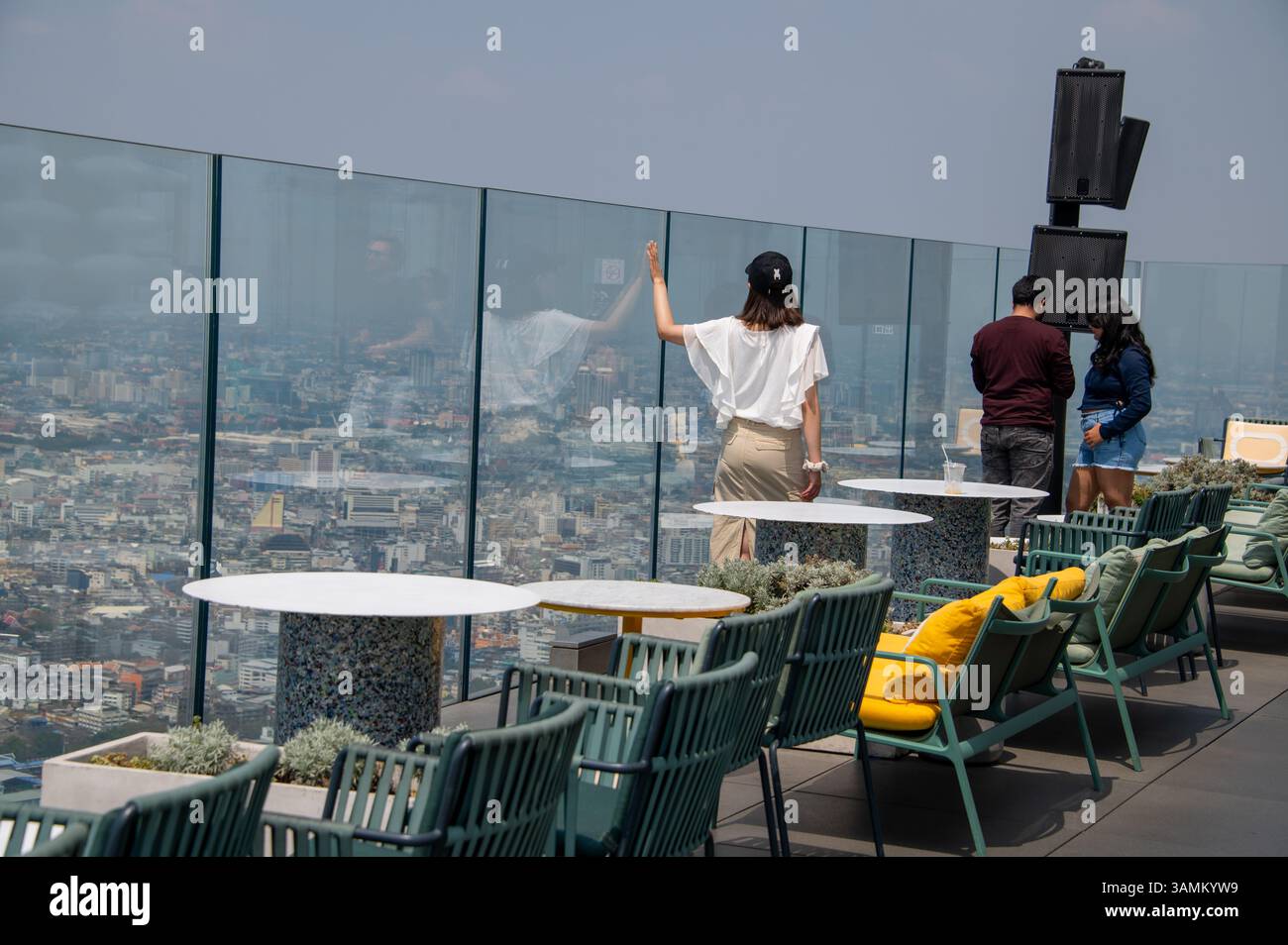 Bangkok toursit attraction hi-res stock photography and images - Alamy