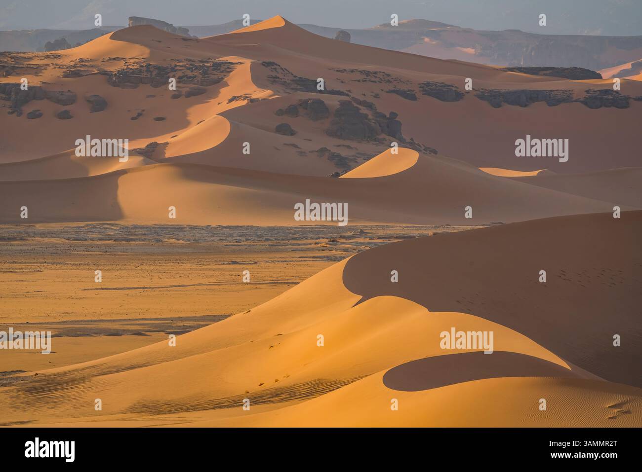 Aerial View of sand dunes at sunset in the Sahara desert, Djanet ...