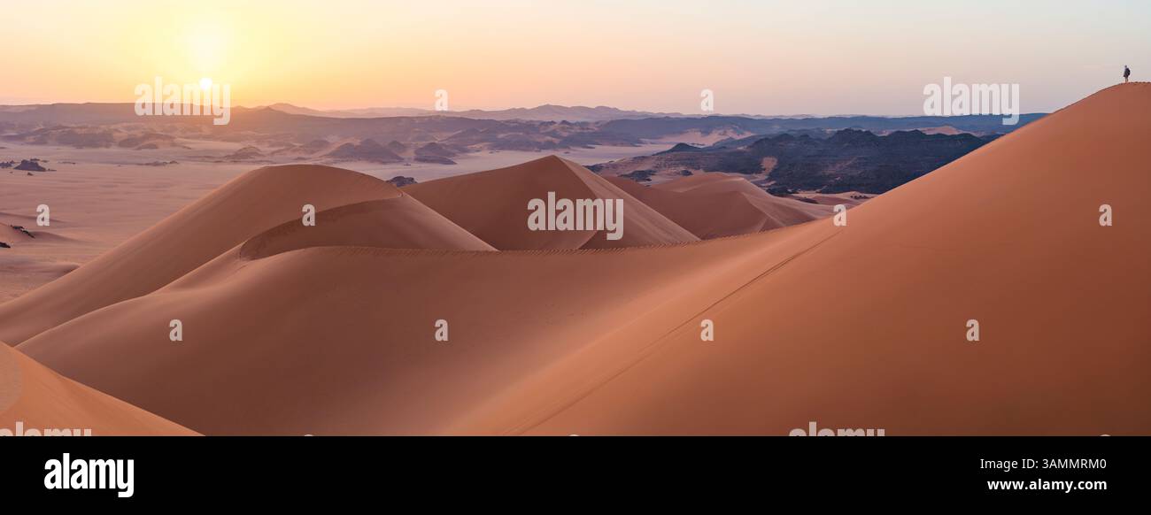 Aerial View of sand dunes at sunset in the Sahara desert, Djanet ...
