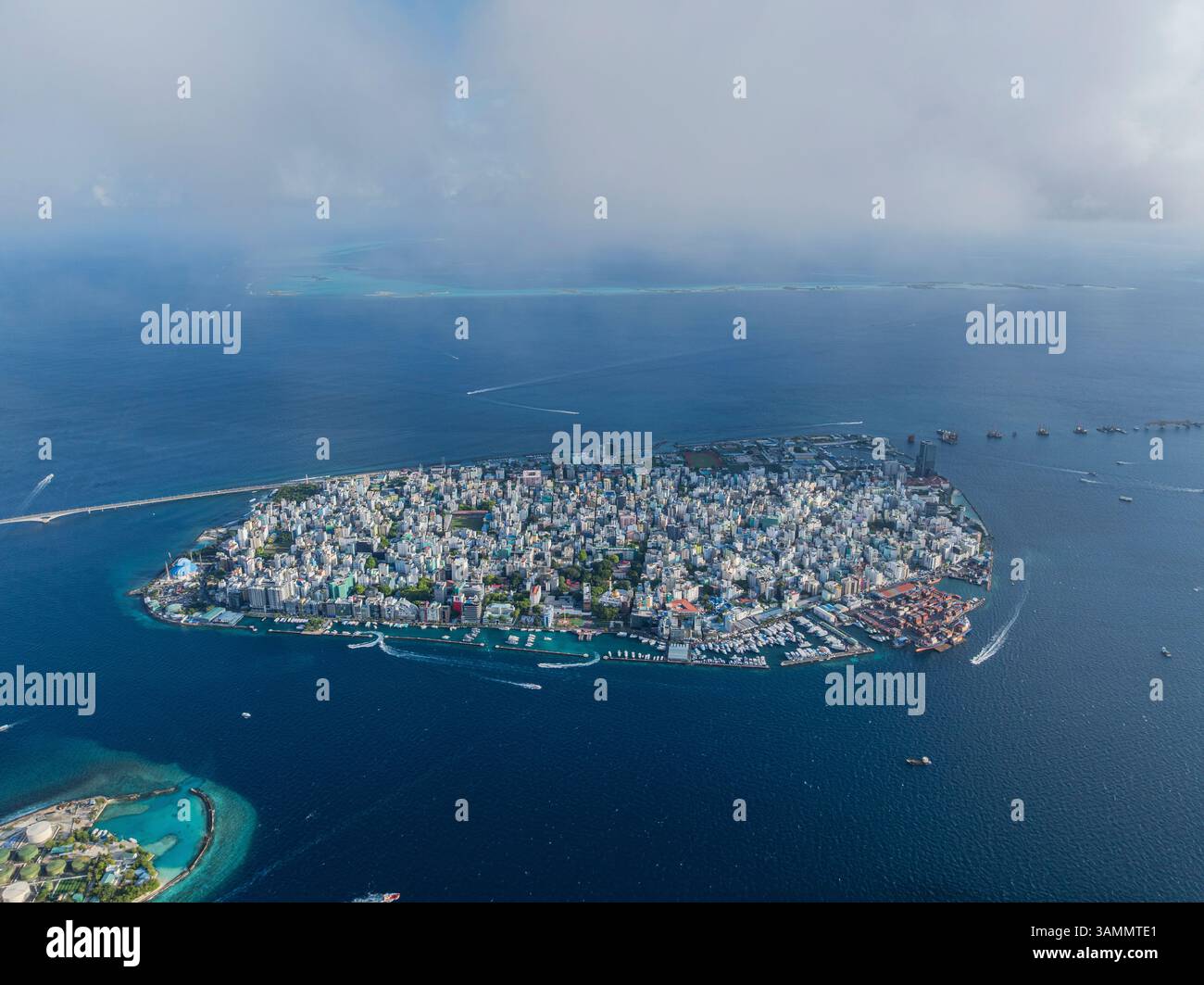 Aerial view of beautiful tropical islands and turquoise ocean with ...