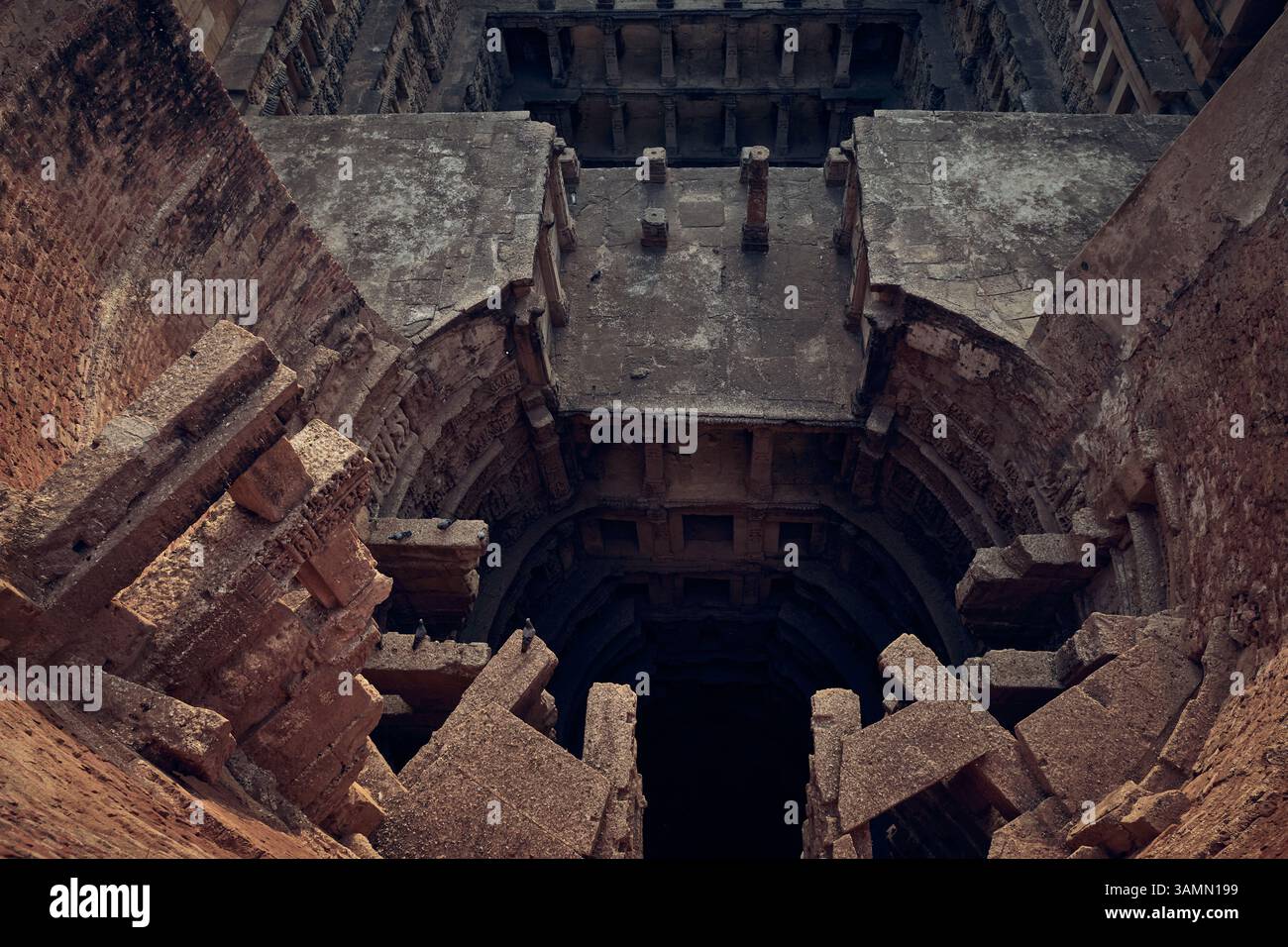 Rani Ki Vav temple and Stepwell in Patan city, India Stock Photo - Alamy