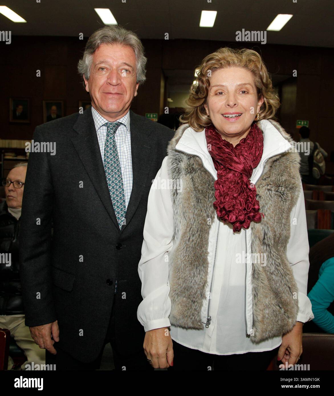 Maria victoria cortes hi-res stock photography and images - Alamy