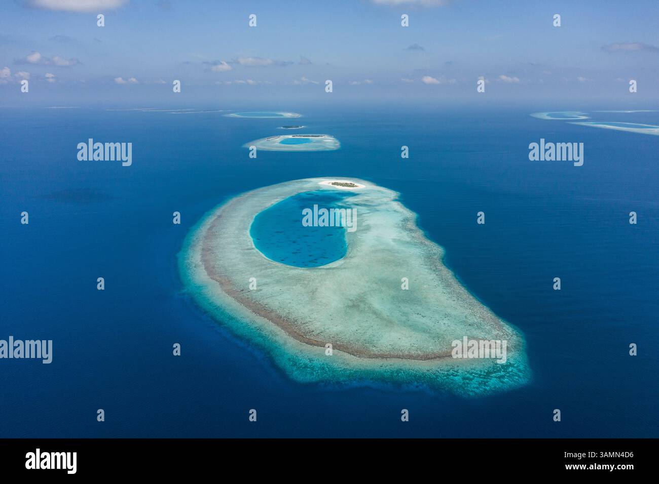 Aerial view of Raa Atoll in the Laccadive Sea, Maldives archipelagos ...