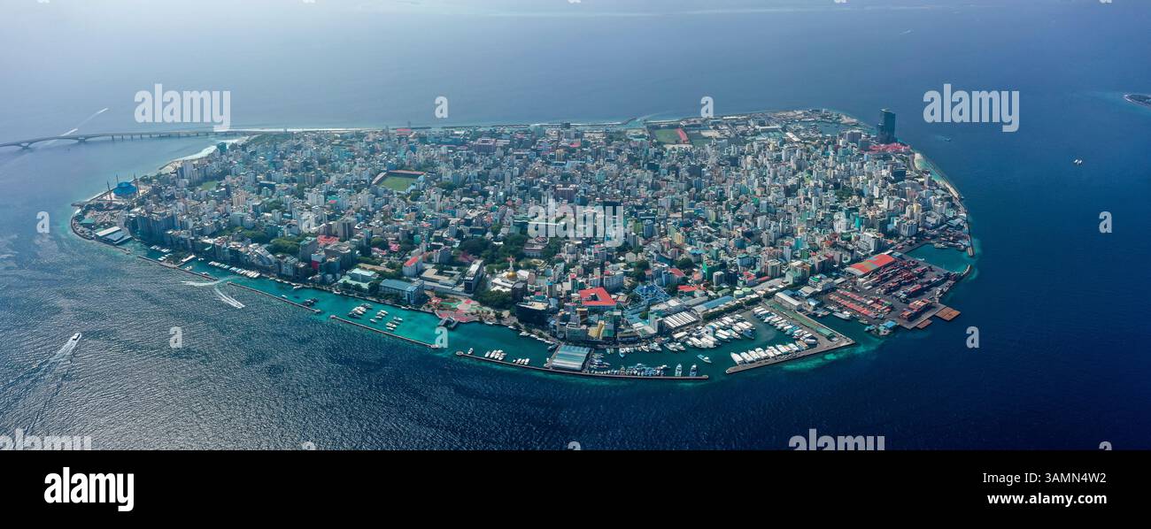 Aerial view of Malè, one of the biggest town on Maldives archipelagos ...