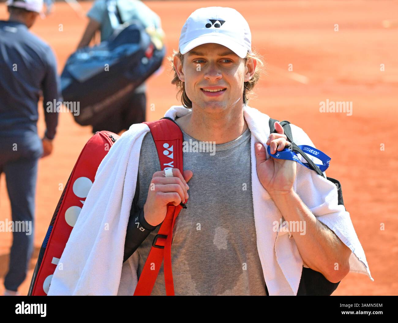 14 April 2025, Bavaria, Munich: Tennis: ATP Tour - Munich, singles, men ...
