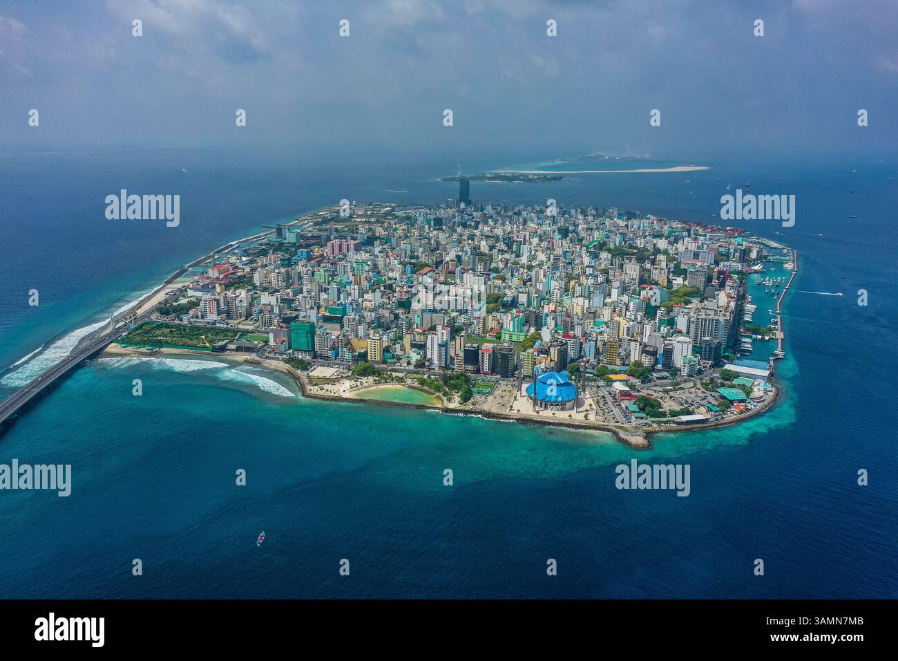 Aerial view of Malè, one of the biggest town on Maldives archipelagos ...