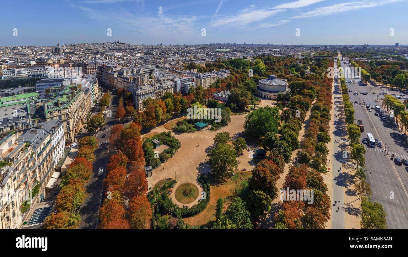 Panoramic aerial view of the Champs Elysees in Paris downtown, France Stock Photo - Alamy