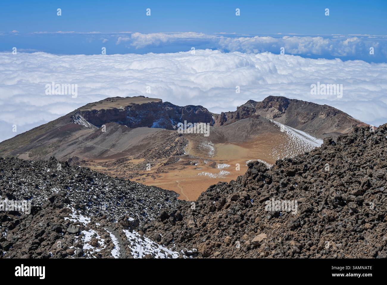 Schnee, Schlackefelder, Krater des Pico Viejo, Parque Nacional del ...