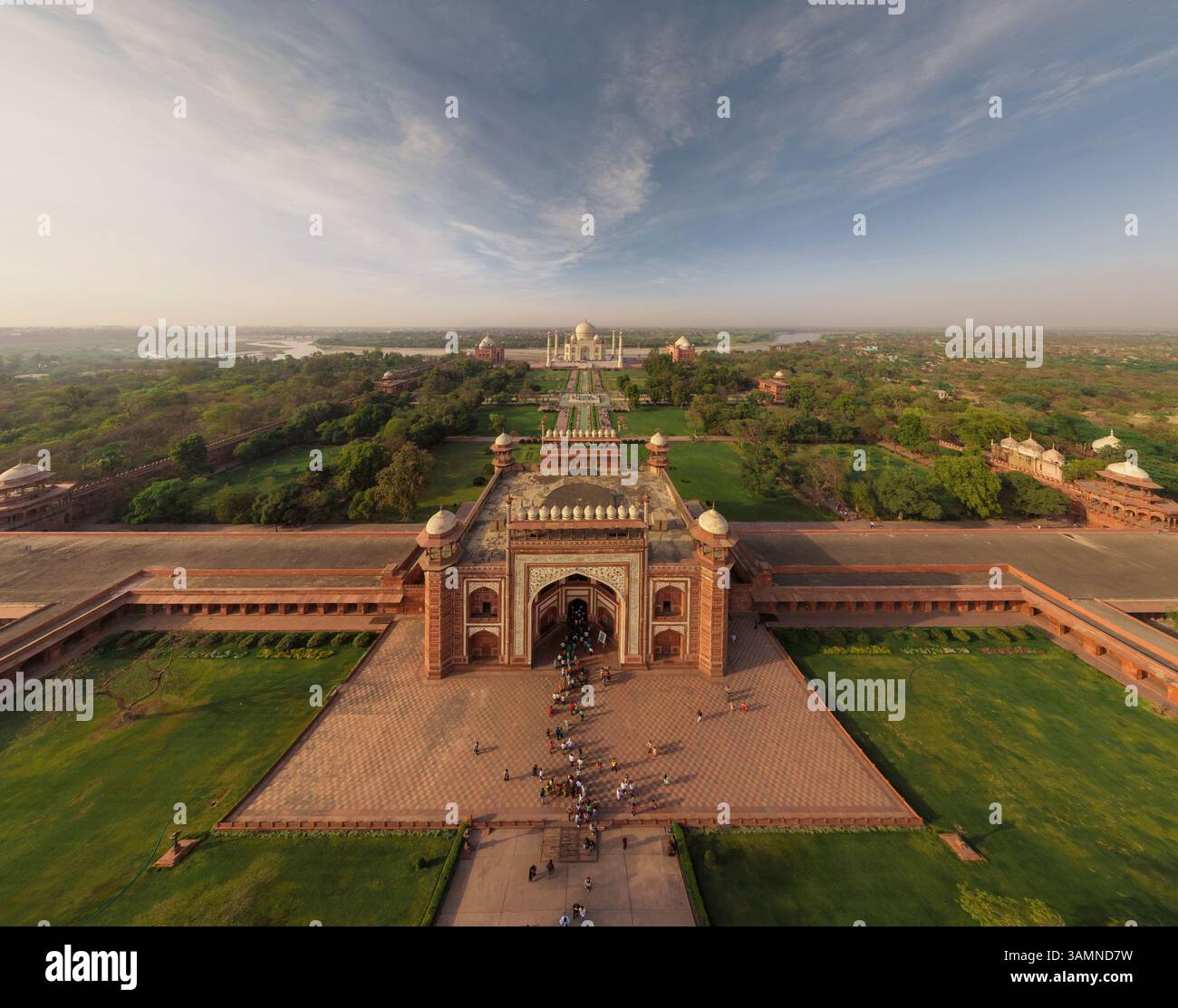 Aerial view of tourists in Agra, Taj Mahal, India Stock Photo - Alamy