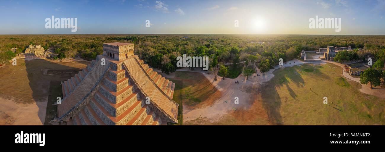 Panoramic aerial view of Maya Pyramids, Chichen Itza, Mexico Stock ...